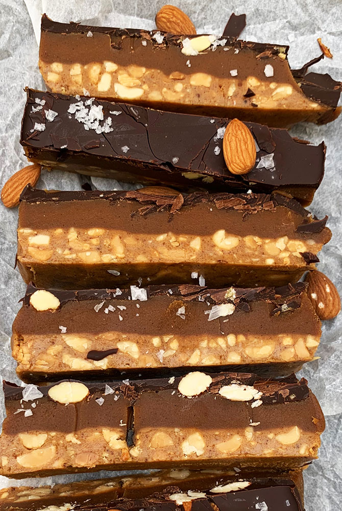 Keto Snickers | Nem opskrift på lækre Low Carb snickers